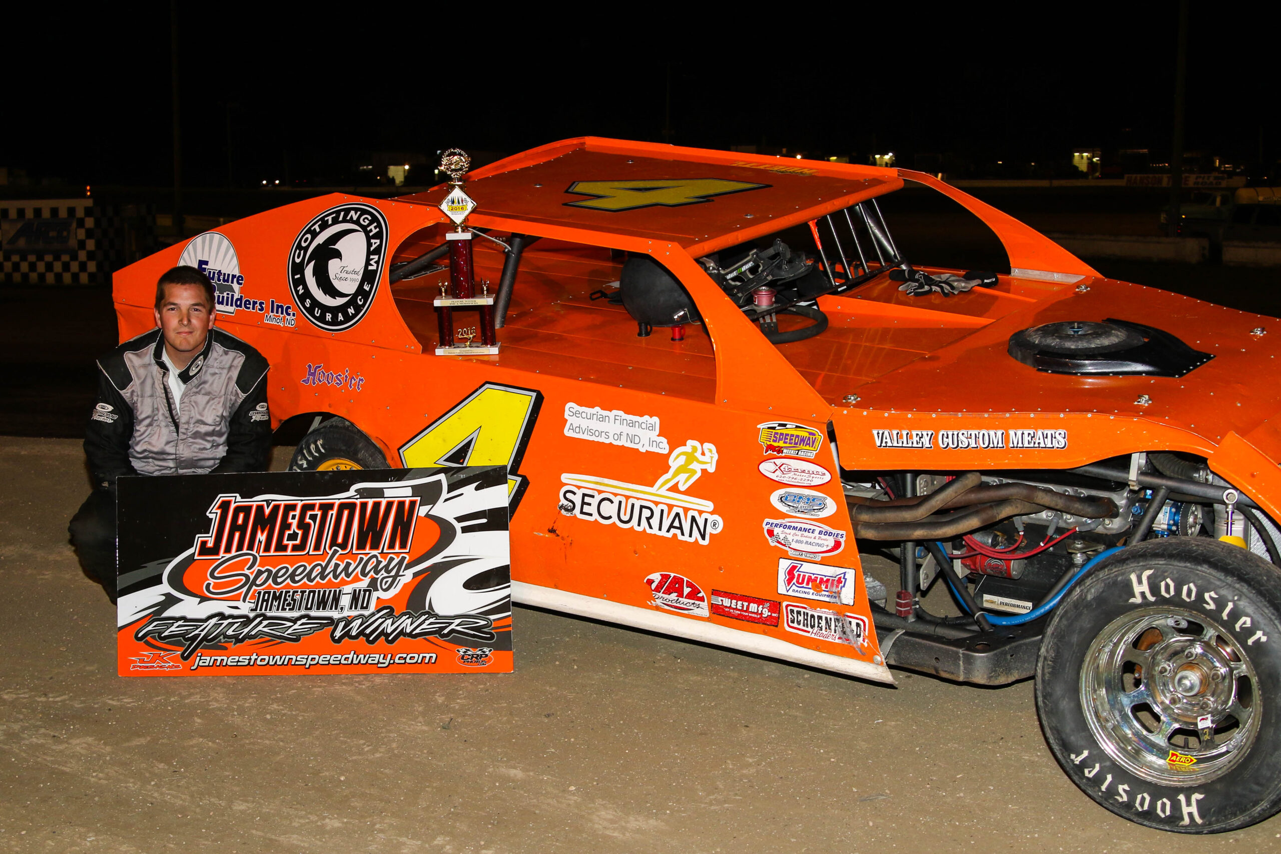 Huettl holds off Modified field at Jamestown - IMCA - International ...