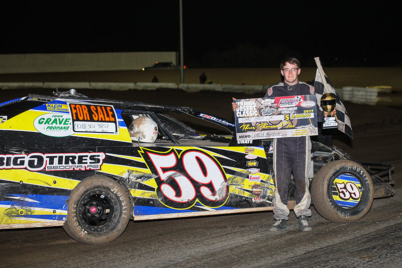 Baca Earns Redemption Takes Imca Modified Title At Desert Classic