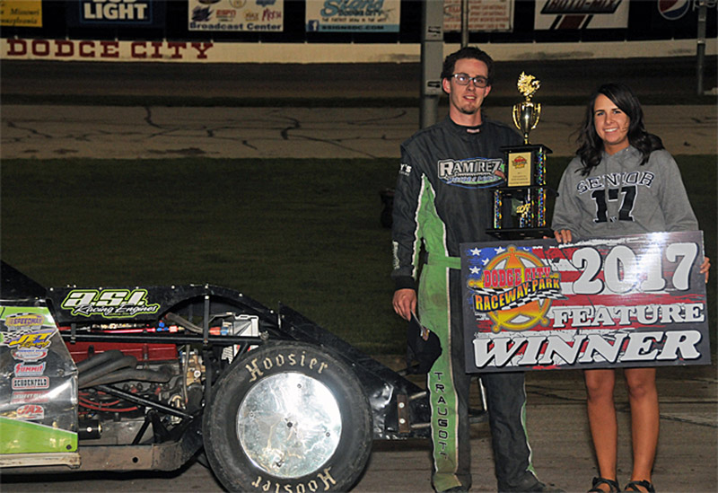 Traugott stampedes again at Dodge City - IMCA - International Motor ...