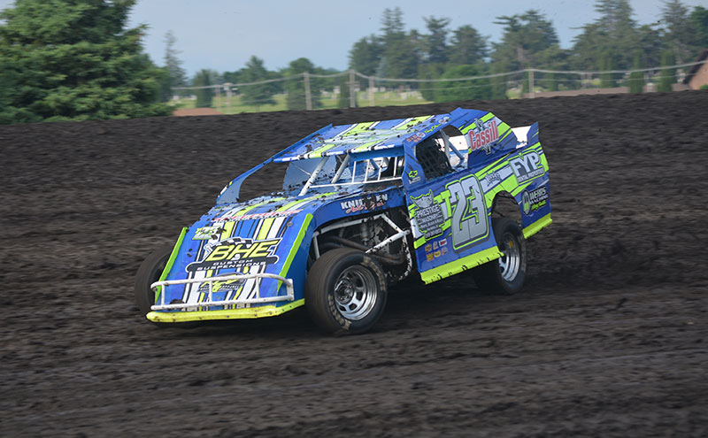 Gustin, Olson race to IMCA wins on Iowa Donor Network Urbana 5 Night ...