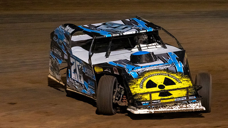 Thornton slices, dices through traffic for night two Arizona IMCA ...