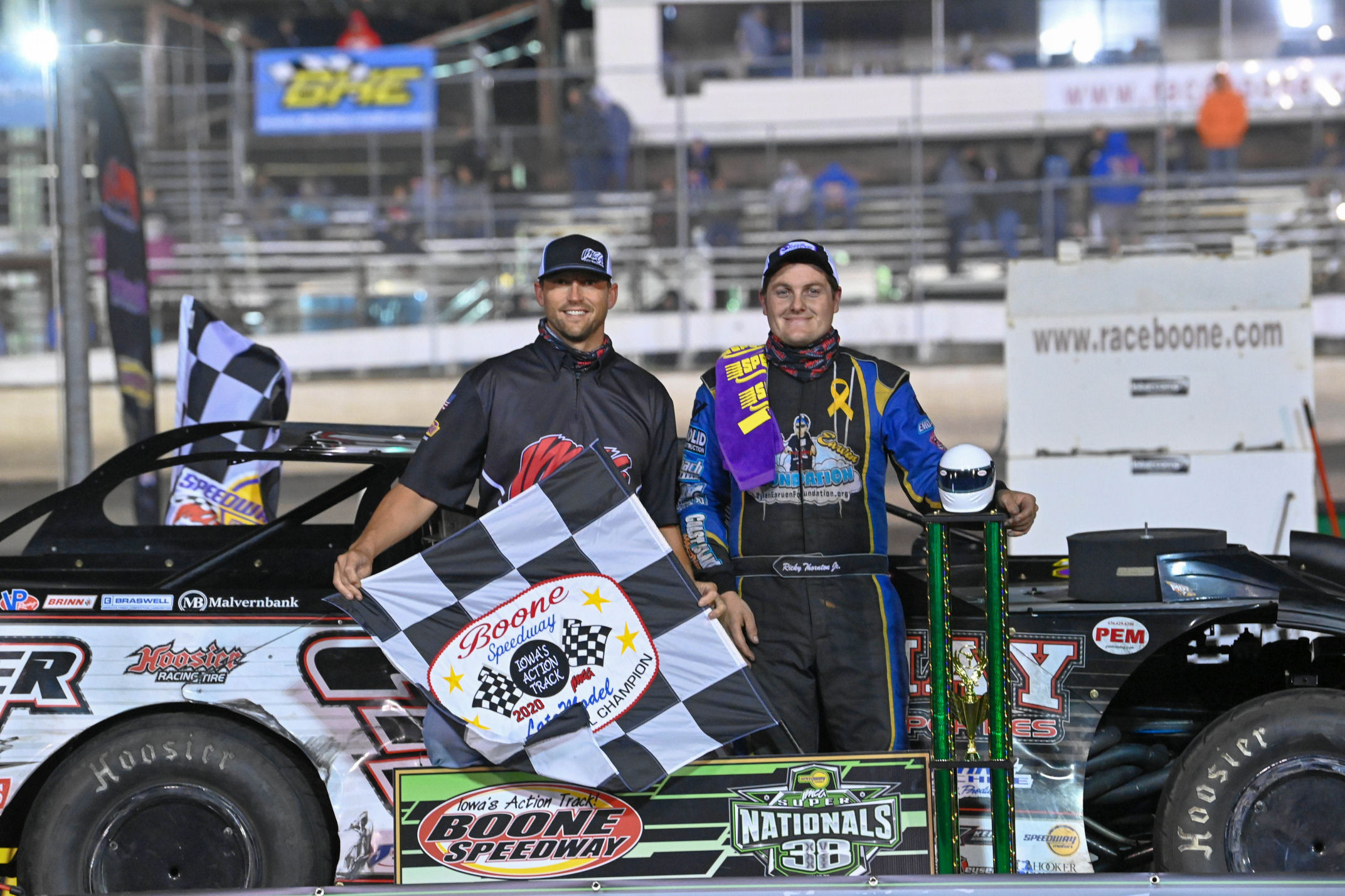 Thornton repeats with opening night Late Model Super Nationals crown ...