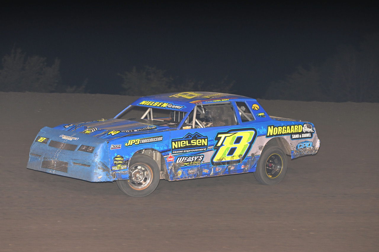 Nielsen is ready to go dancing Saturday at Boone - IMCA - International ...