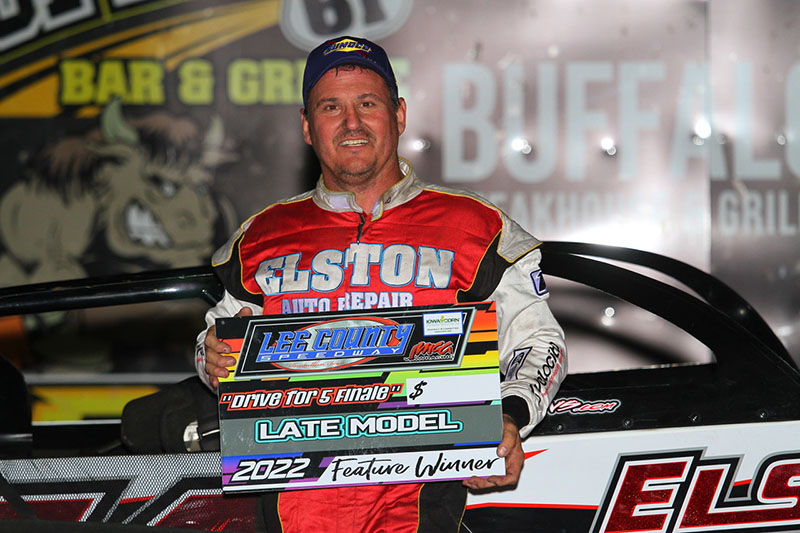 Elston beats rain to top IMCA Late Model Drive For 5 finale - IMCA - International Motor Contest ...