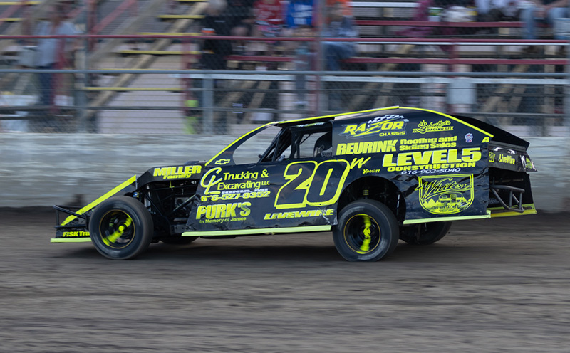 Ward finds right IMCA Modified option to win fifth Dirt Works Eastern ...