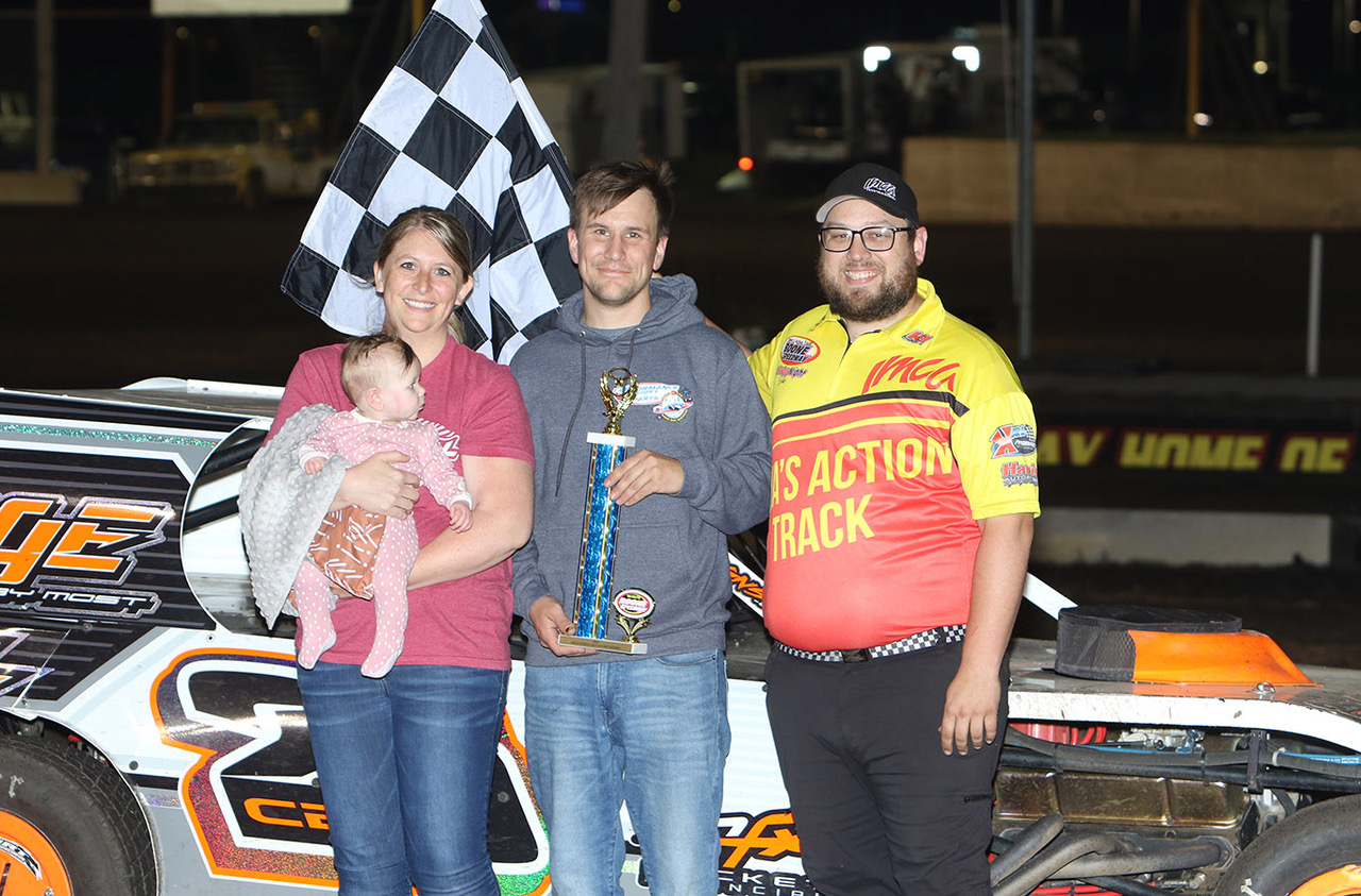 First career wins to Burke, Fye Saturday at Boone - IMCA ...