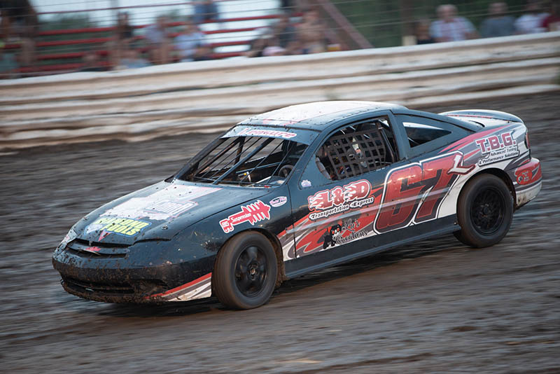 Dirt track racing foray leads Leasure to IMCA Junior National ...