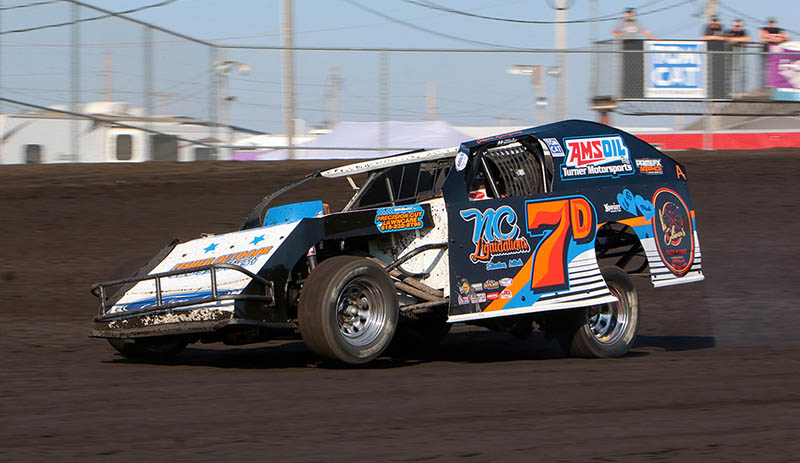 DeYoung wins in 29th straight IMCA Modified season, races to first ...