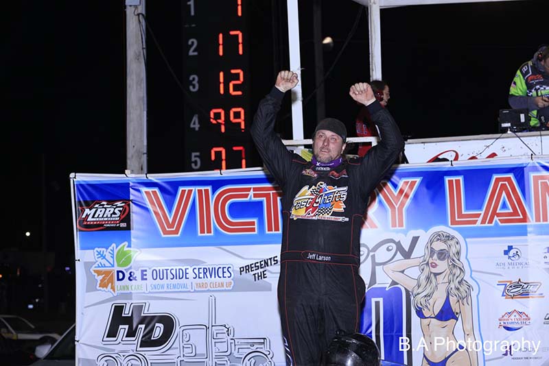 Larson Wins Emotional Modified Thriller at Maquoketa - IMCA ...