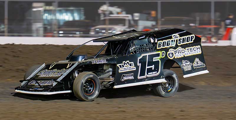 Durbin Dominates Modifieds at Davenport - IMCA - International Motor ...