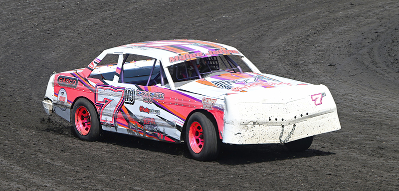 Mylee JoAnn Soars to 2025 IMCA Lady Eagle Championship - IMCA ...