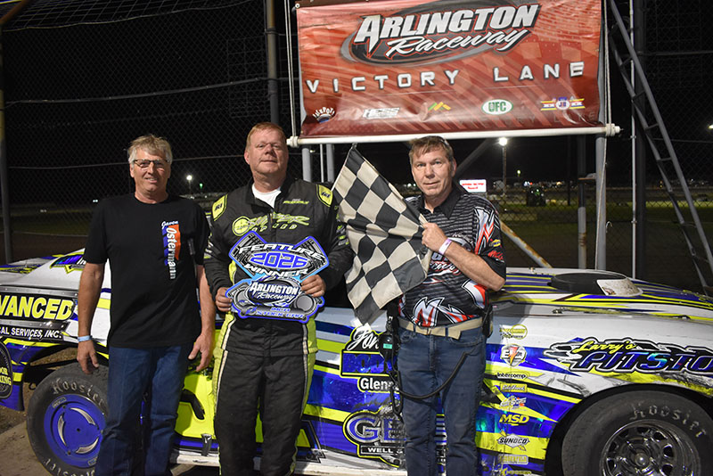 Mackenthun Capitalizes Late for Arlington Stock Car Victory - IMCA ...